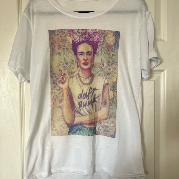 Tops | Frida Kahlo Tshirt | Poshmark